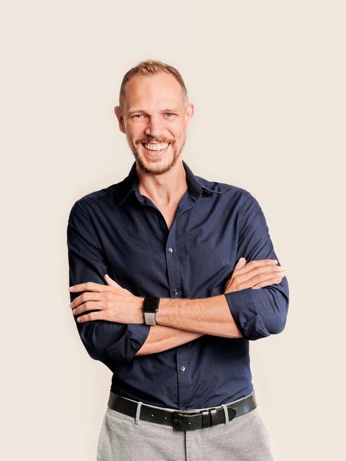 About Us 🤝 Meet the Team Behind App Radar